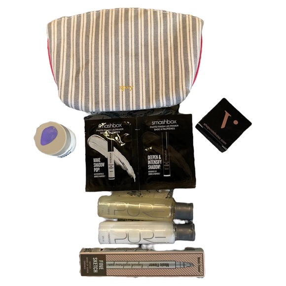 Smashbox | Makeup | 7 Pc Ipsy Makeup Bag And Kit | Poshmark